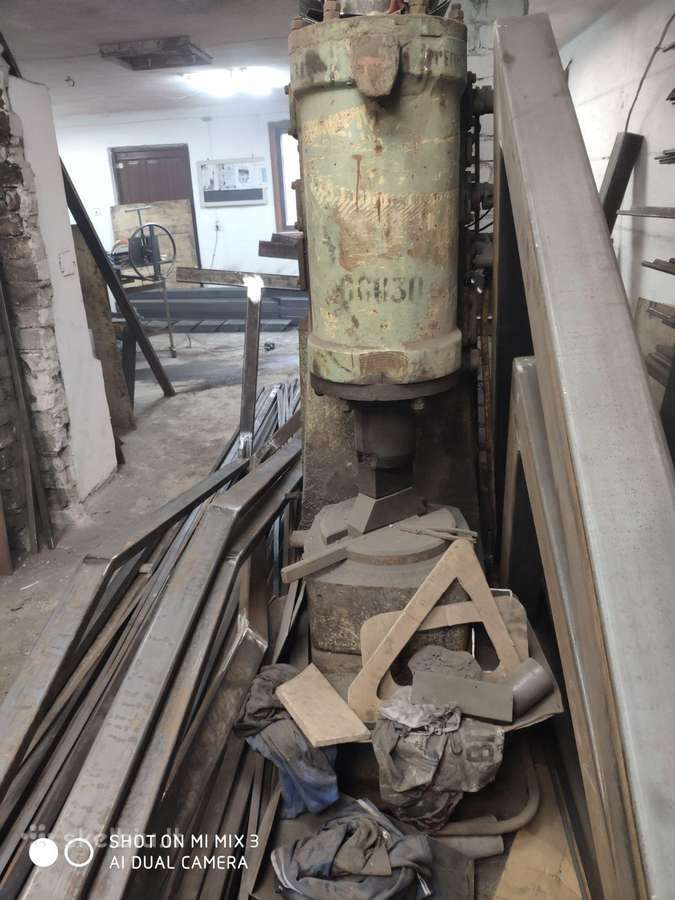 BIG STRONG RUSSIAN STANKO PNEUMATIC BLACKSMITH POWERHAMMER 80kg/176 lbs ...