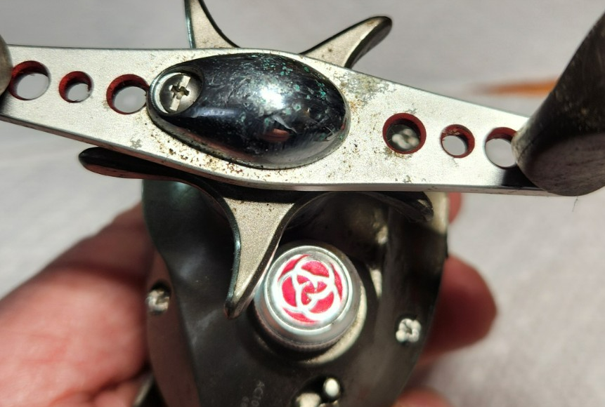 Quantum Accurist PT AC100SPT-D1 Baitcasting Reel 6.3:1 Flipping Switch ...