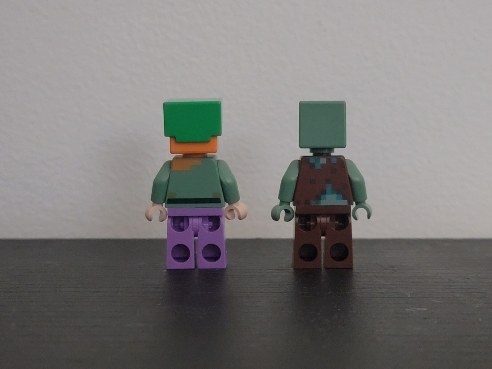 Lego Minecraft Minifigures Zombie et Alex | eBay