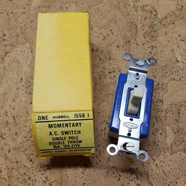 One Hubbell HBL15561 Momentary SPDT Toggle Switch Center Off 15A 120 ...