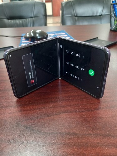 Motorola RAZR - Purple Mint Condition (MetroPCS) Cellular Phone Locked ...