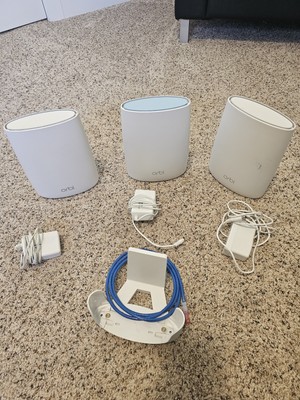 Working Netgear Orbi RBR50 Wi-Fi Router bundle with 2 Satellites + 1 ...