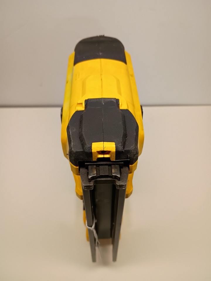 DeWalt Cable Stapler | eBay