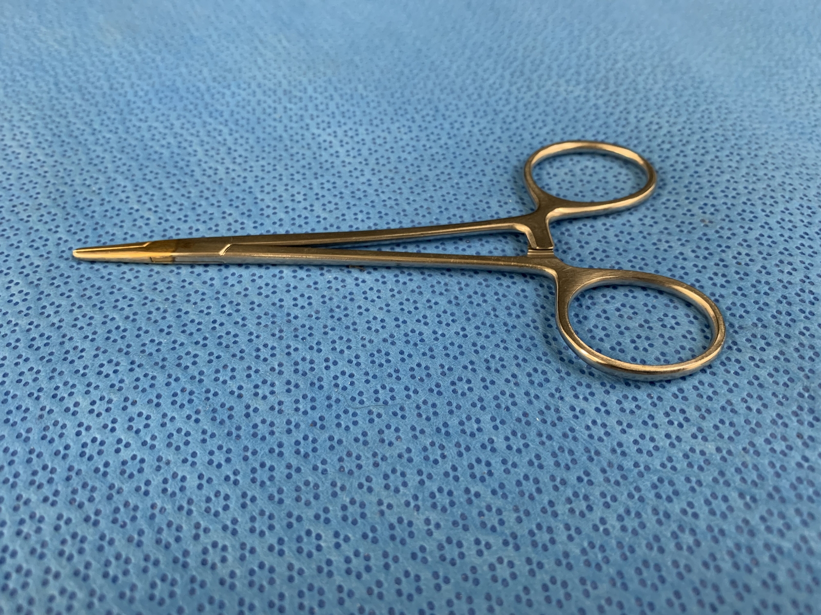 Codman 19-8027 Straight Gregory Stay Suture Clamp 4-3/4in for sale online | eBay