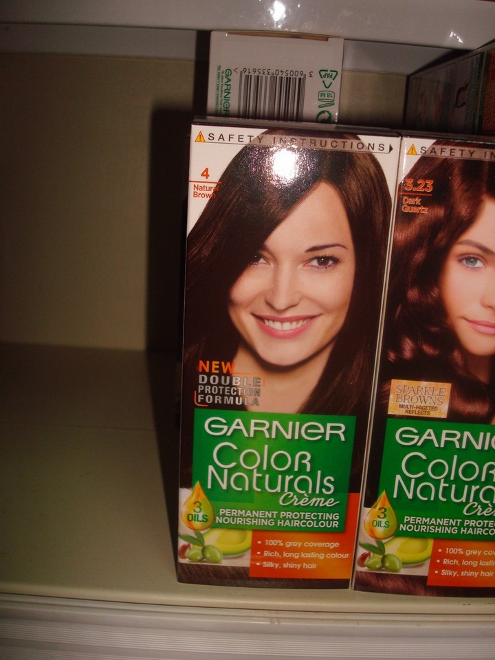 GARNIER Color Naturals New double protection formula Hair color creme ...