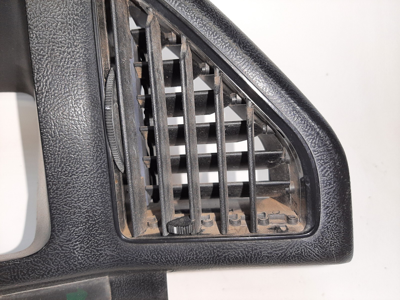 1987-1991 Ford F-150 F-250 F-350 Bronco Dash Trim Instrument Cluster ...