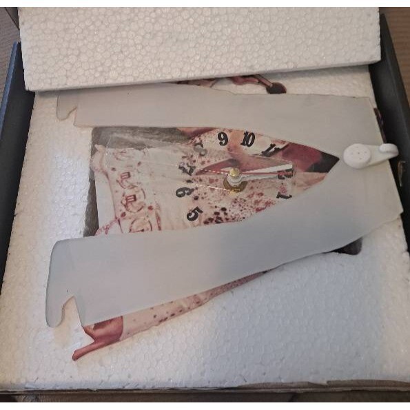 New Elvis Presley Swinging Legs Wall Clock NIB White Jumpsuit Home ...