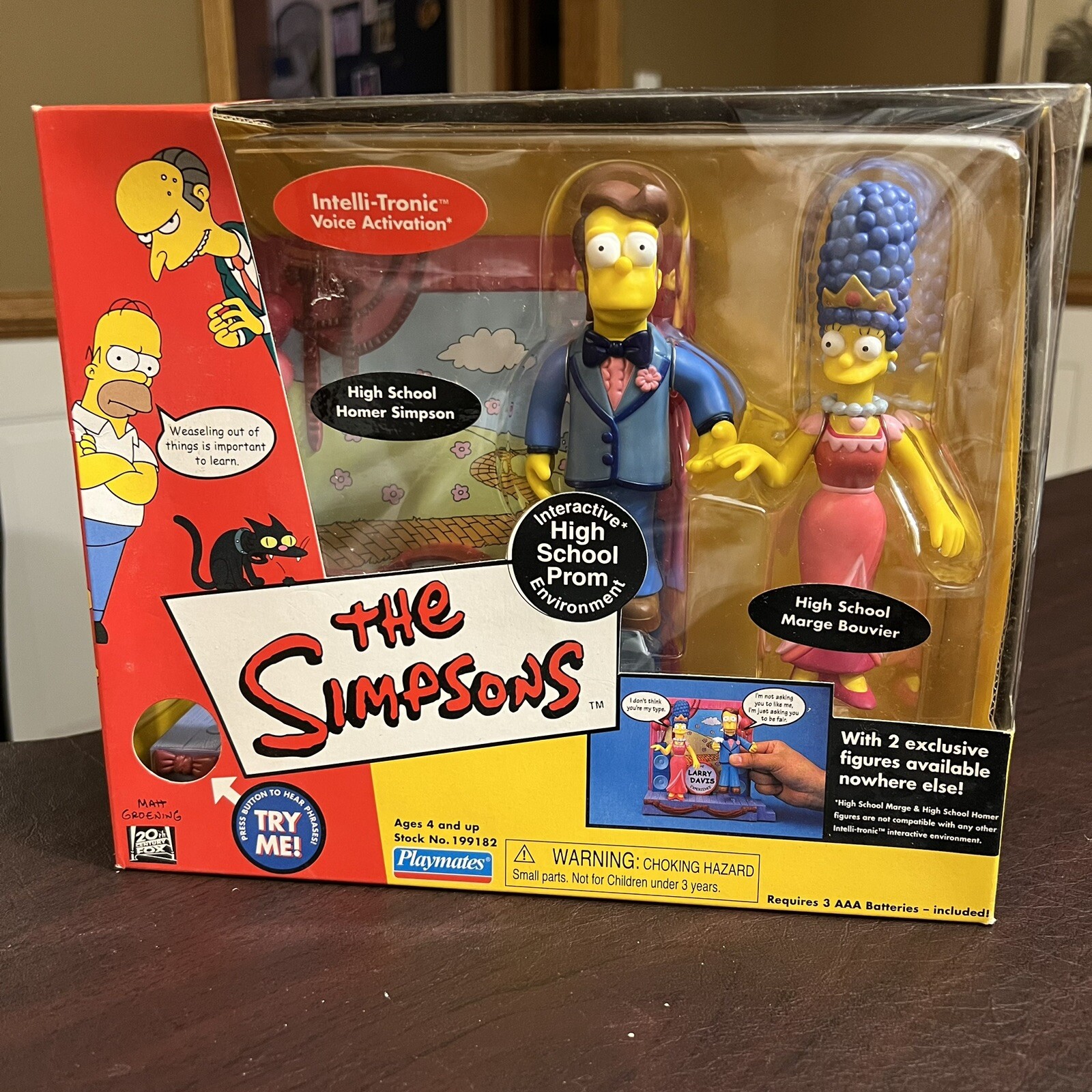 Simpsons World of Springfield High School Prom w/ HS Homer & Marge ...