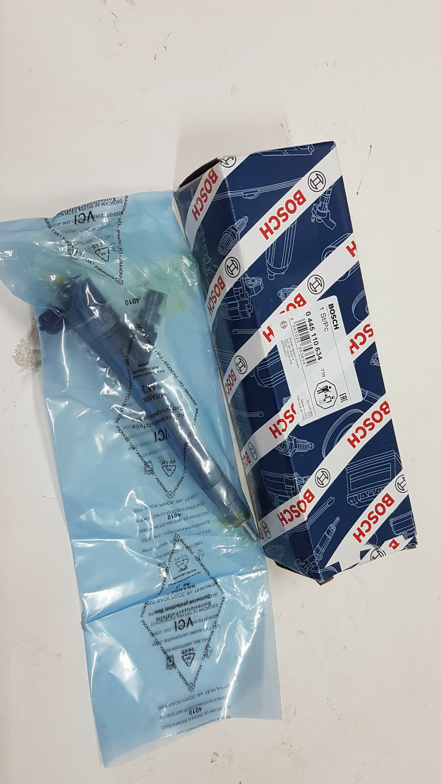 Bosch Fuel Injector 0445110634 for Renault Master 2.3 Trafic Vauxhall ...