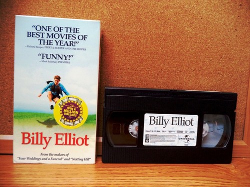 BILLY ELLIOT (VHS 2000) Julie Walters, Gary Lewis, Jamie Draven, Adam ...
