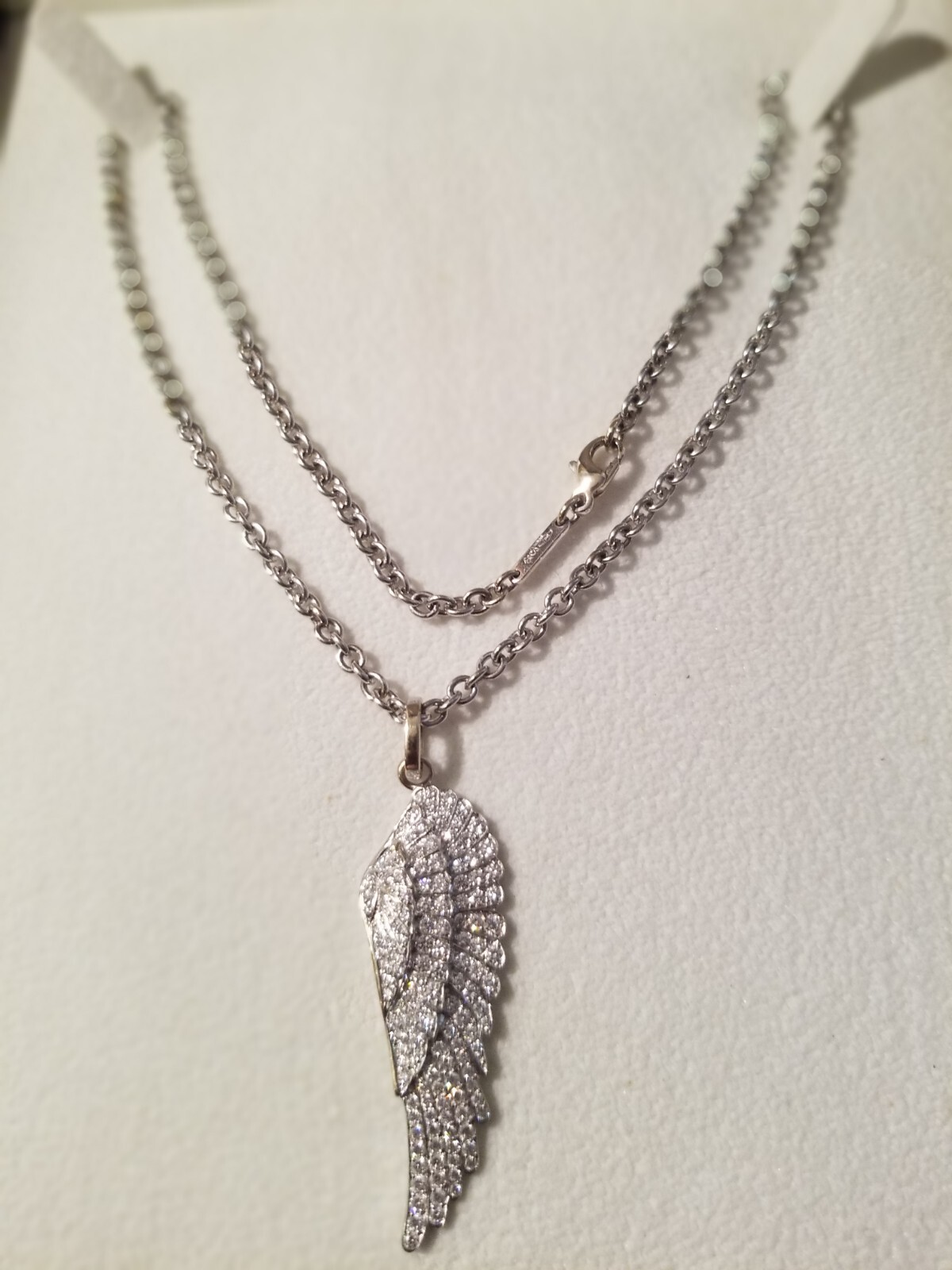 Garrard Jewelry Wing Pendant Set - Gem