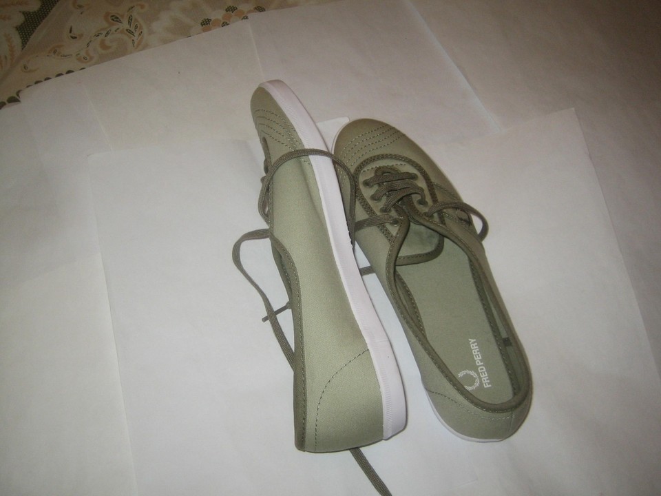 Ladies pumps ‘ FRED PERRY ‘ – size 6 – green – good condition | eBay UK