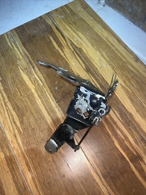 BRIGGS & STRATTON 128802 ENGINE CONTROL BRACKET #790143 | eBay