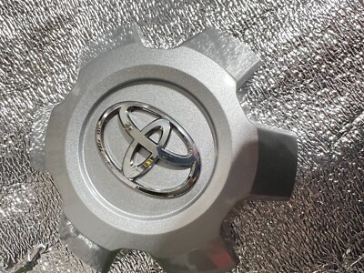4260B-35040 GENUINE OEM TOYOTA 2014-2023 4RUNNER WHEEL CENTER HUB CAP ...