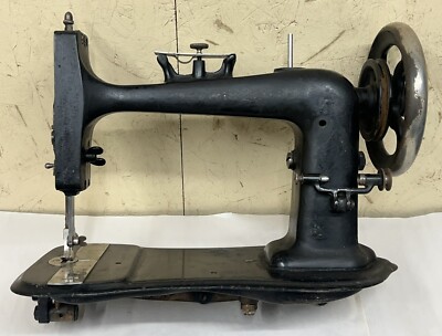 Sewing Machines - Fiddle Base Sewing Machine