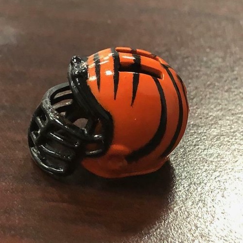 JUST IN INDIVIDUAL NFL STARTING LINEUP DEFENSIVE HELMETS FOR SALE BULK ...