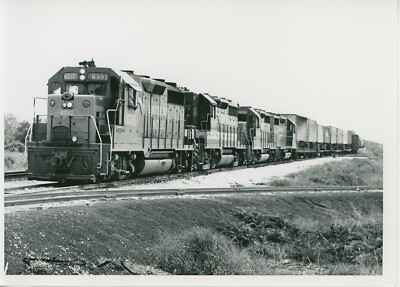 1960s Southern Pacific Railroad Photo #6591 EMD GP35 Electro Motive ...
