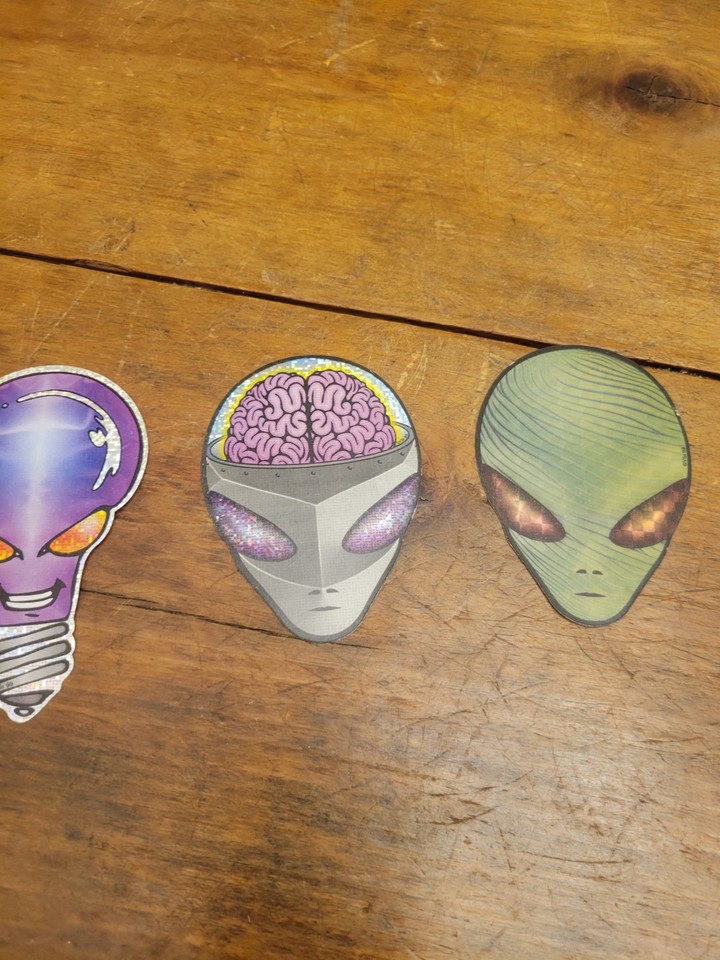 Vintage 5 ALIEN HEADS Vending Machine Sticker Lot Prism Multi-Color | eBay