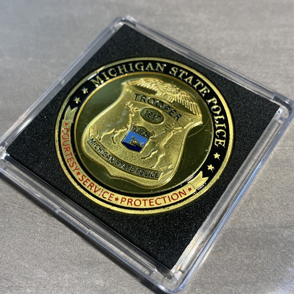 MICHIGAN STATE POLICE TROOPER MSP Challenge Coin INCLUDES 2X2 ST CASE ...