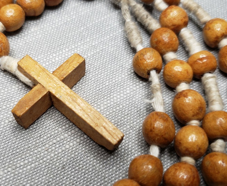 Vintage Rosary wood beads Christian G93 | eBay