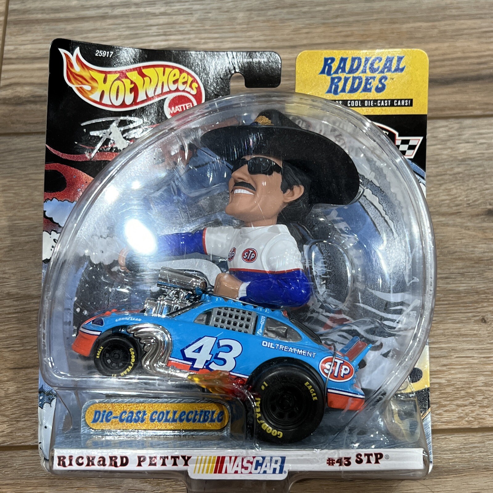 Mattel Hot Wheels NIOP 1999 Radical Rides #43 Richard Petty Die Cast 1/ ...