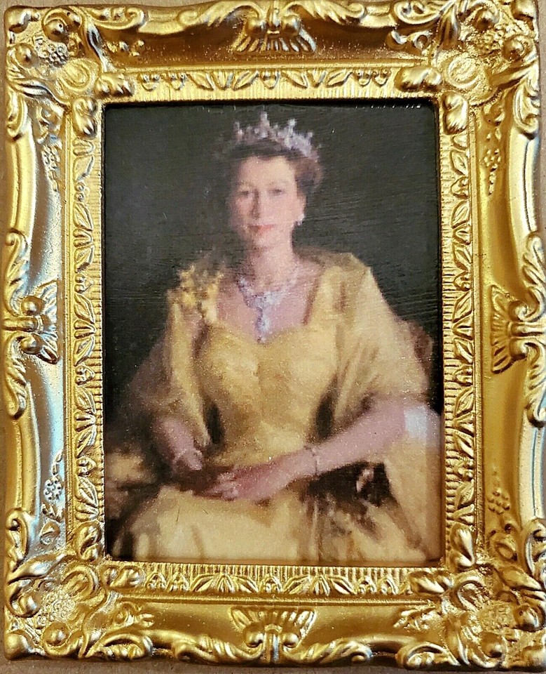 DOLLHOUSE MINIATURE GOLD FRAME ART PORTRAIT1954 QUEEN ELIZABETH Repro ...