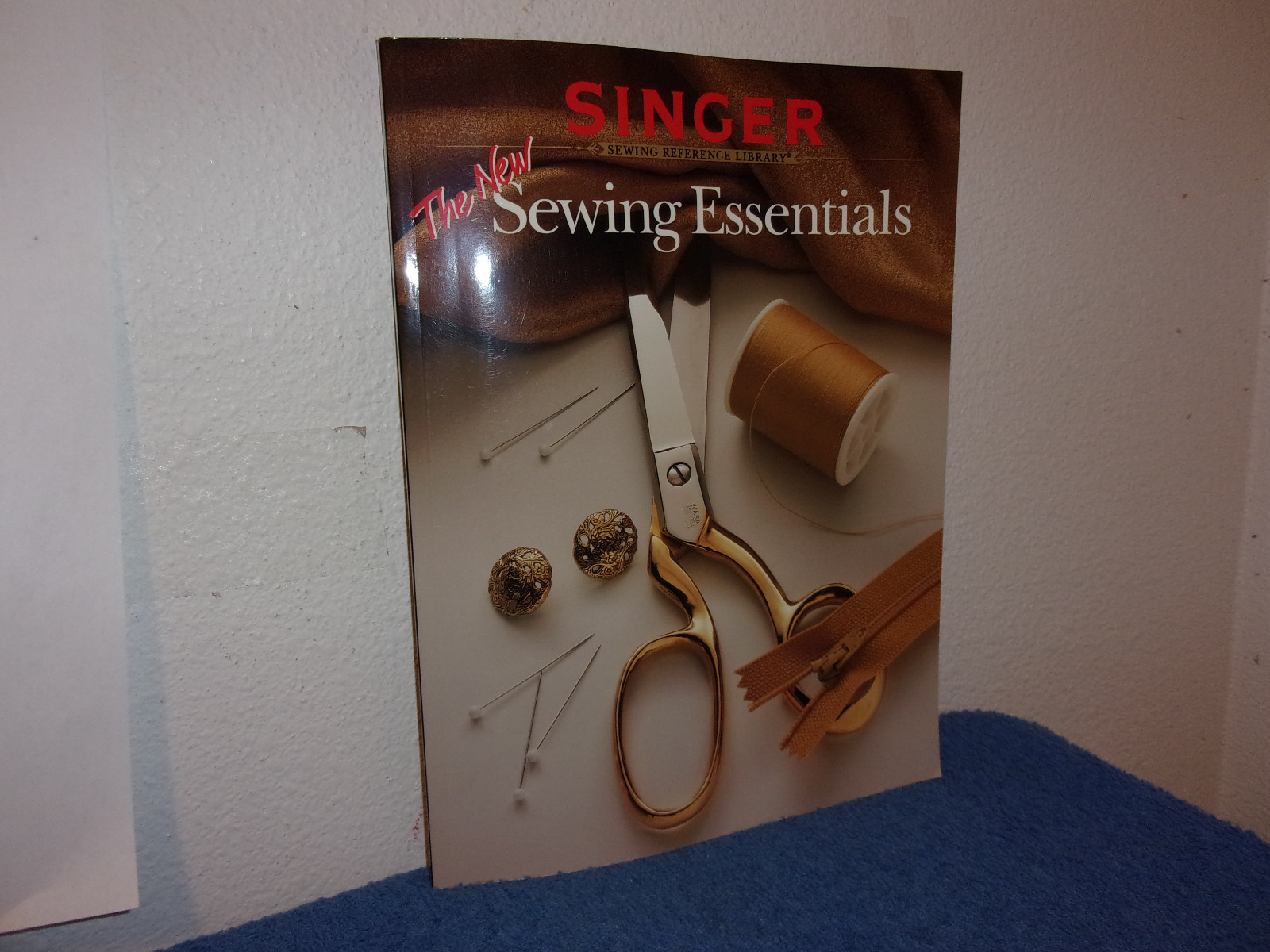 New Sewing Essentials by Singer Co. Staff and Creative Publishing ...