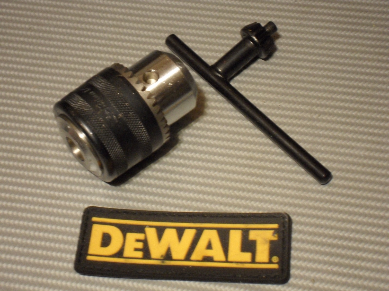 DeWALT Heavy Duty Keyed 1/2" Metal Chuck, 1/2/20TPI 429662-00 Fit ...