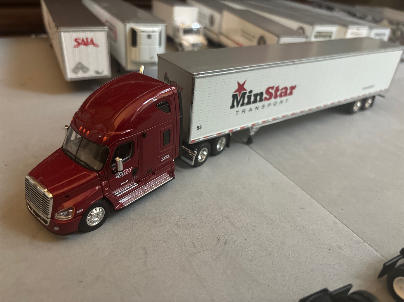 DCP 1/64 FREIGHTLINER MinStar Transport # 32718 | eBay