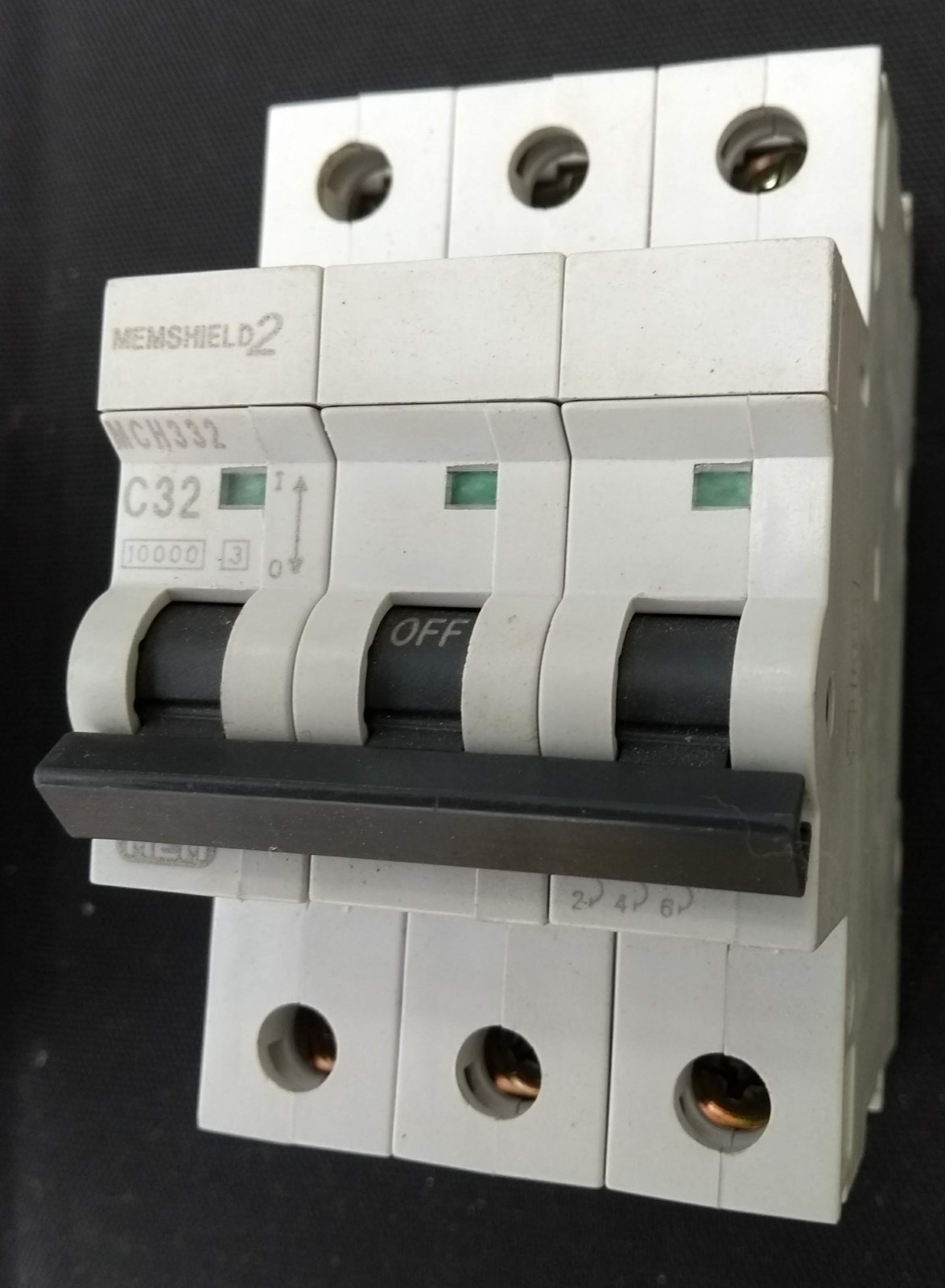 MEM / Memshield 2 MCH Triple Pole MCB 63A, 50A, 40A, 32A, 20A,16A,6A ...