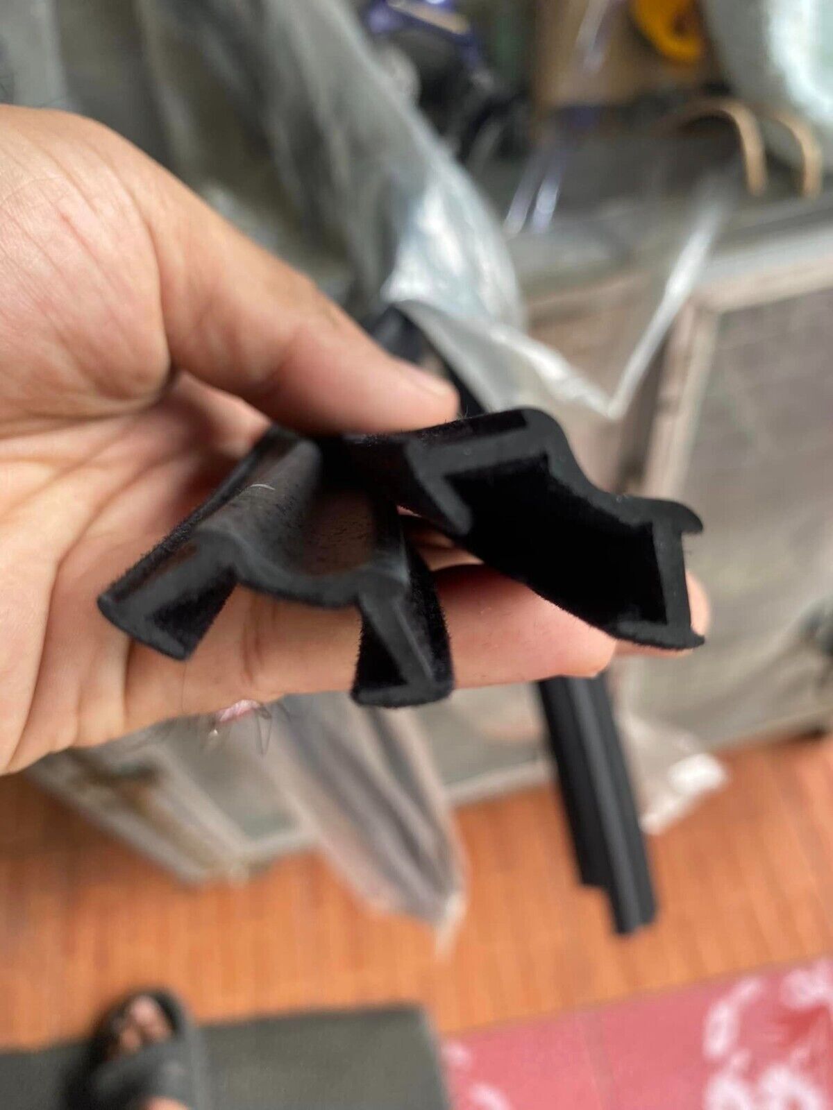 TOYOTA CROWN S40 MS50 MS51 MS55 MS64 MS65 Glass Run Channel Rubber New ...