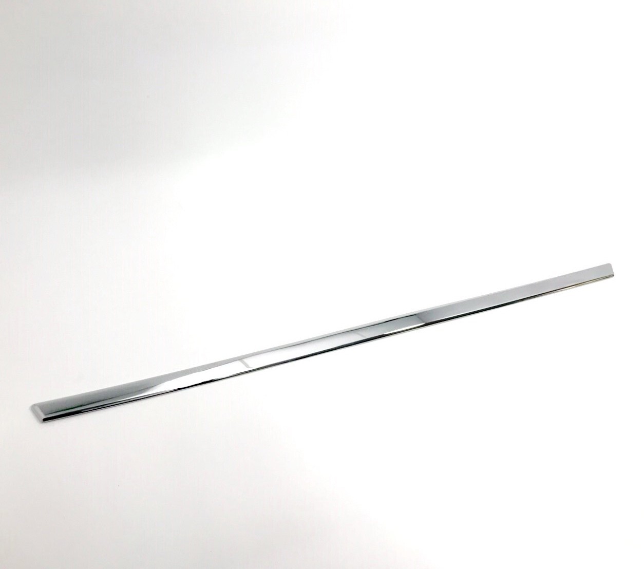 Mercedes C-Class W204 2007-2011 Boot Trunk Lid Trim Chrome Pre-Facelift ...