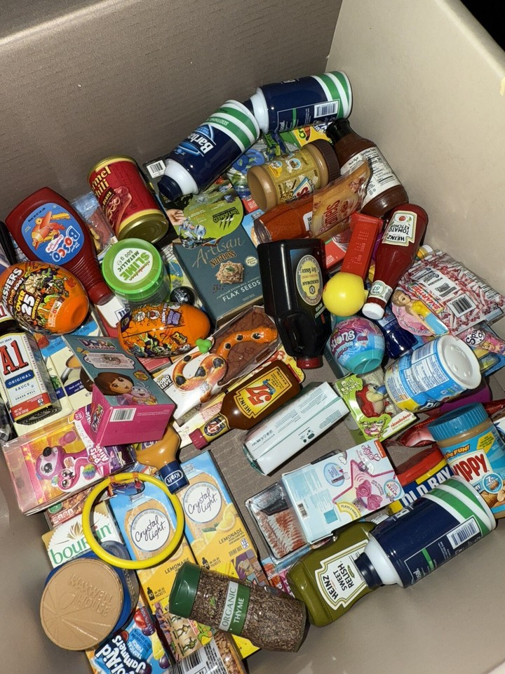 Multi-Series Mini Brands! 5 Minis From Lot of 100! Chance At Rare Mini ...