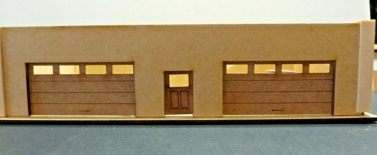 1/64 Scale Model Showroom/Garage/Firehouse/Gas Station/House 8 Diorama ...