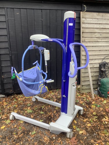 Arjo Huntleigh Maxi Move Patient Hoist with Battery + charger. | eBay UK