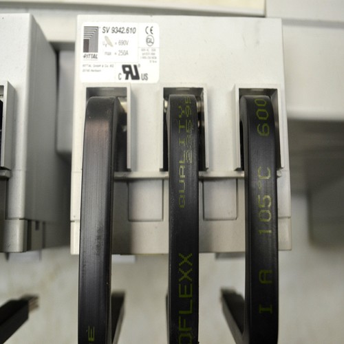 (6) Rittal SV 9342.610 3-Pole 250A Circuit Breaker Adapters w/ 8-Slot ...