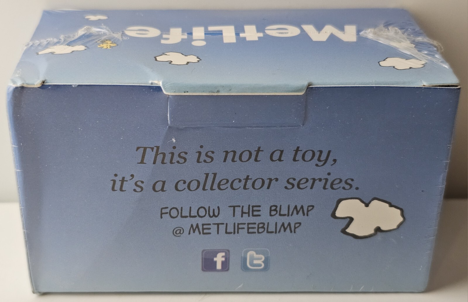 Vintage Peanuts Snoopy Flying Ace MetLife Die Cast Blimp Brand New ...