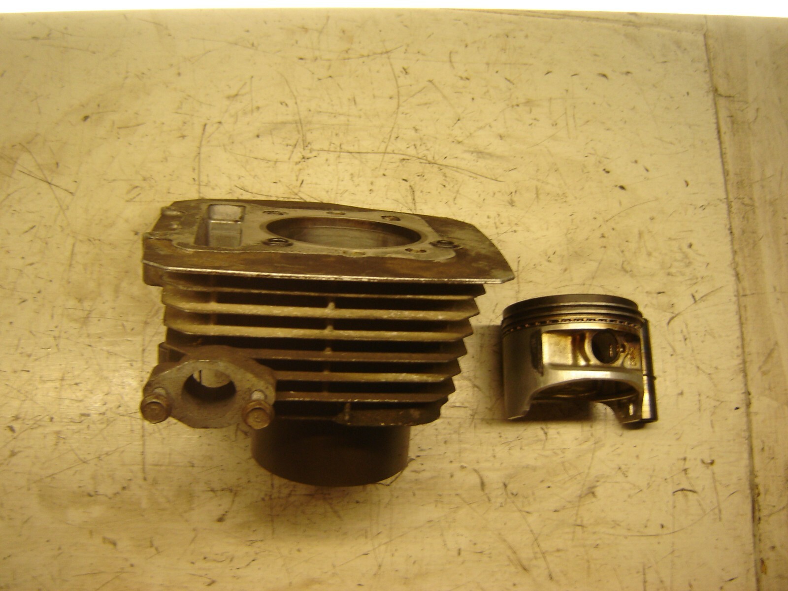 KAWASAKI KLF300 KLF 300 BAYOU ENGINE CYLINDER AND PISTON 1986-1987 | eBay