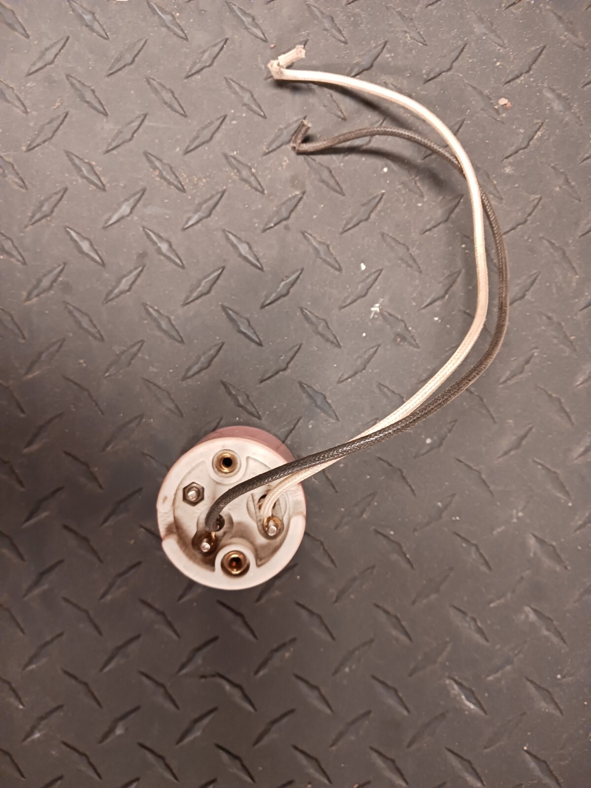 80-1791 MOGUL BASE OPEN RATED SOCKET EX39 (J-5-5) | eBay