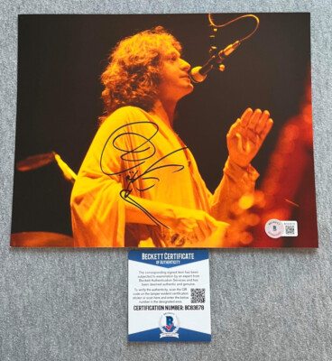YES VOCALIST- JON ANDERSON AUTOGRAPH 8x10 CONCERT PHOTO BECKETT BC83678 ...
