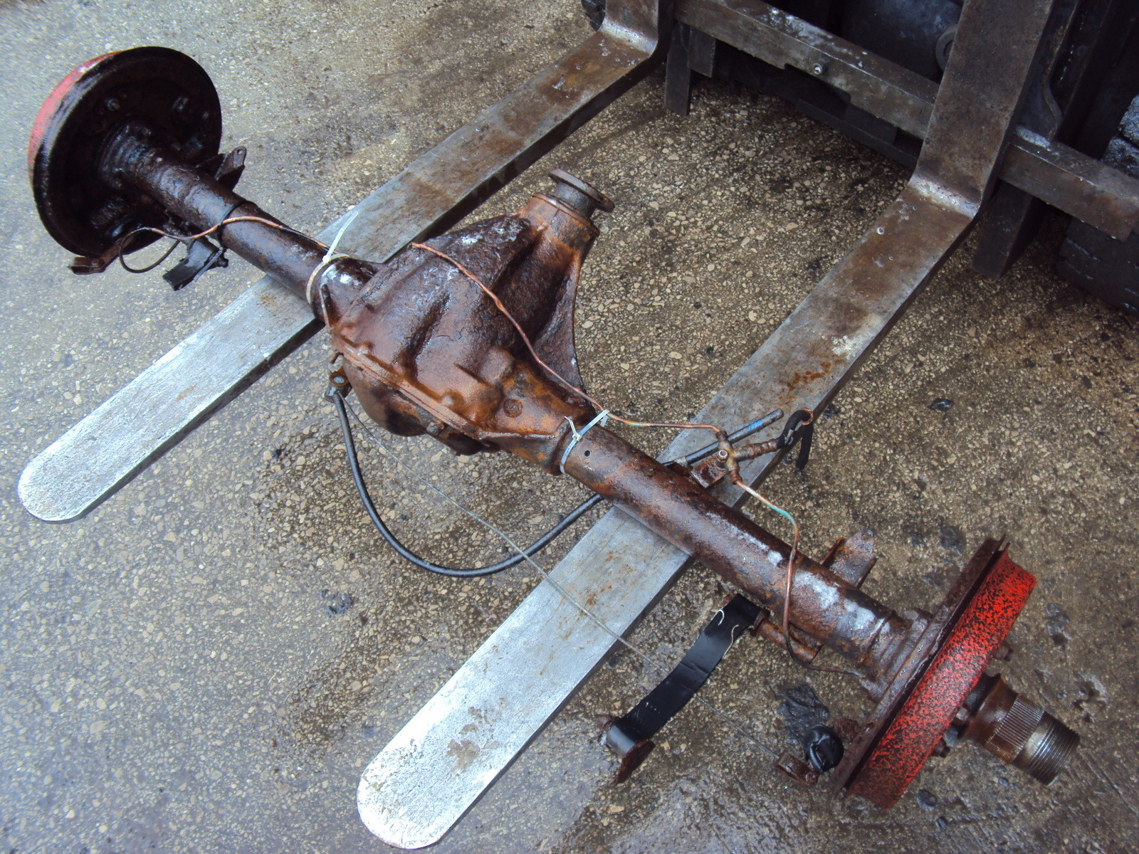 Morgan / MG MGB GT Salisbury Rear Axle 1960-1970 With Knock Off Spline ...
