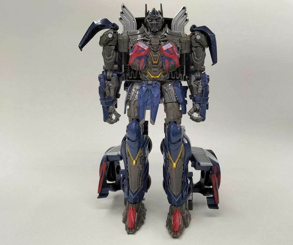 Dark Optimus Prime Model Number Transformers Takara Tomy LHV43 | eBay UK