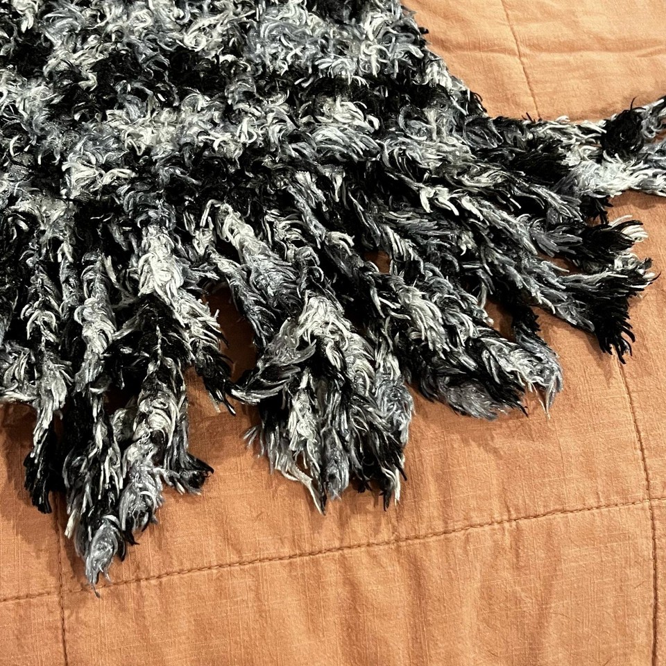 Black and Gray Fuzzy Fringe Knit Blanket | eBay