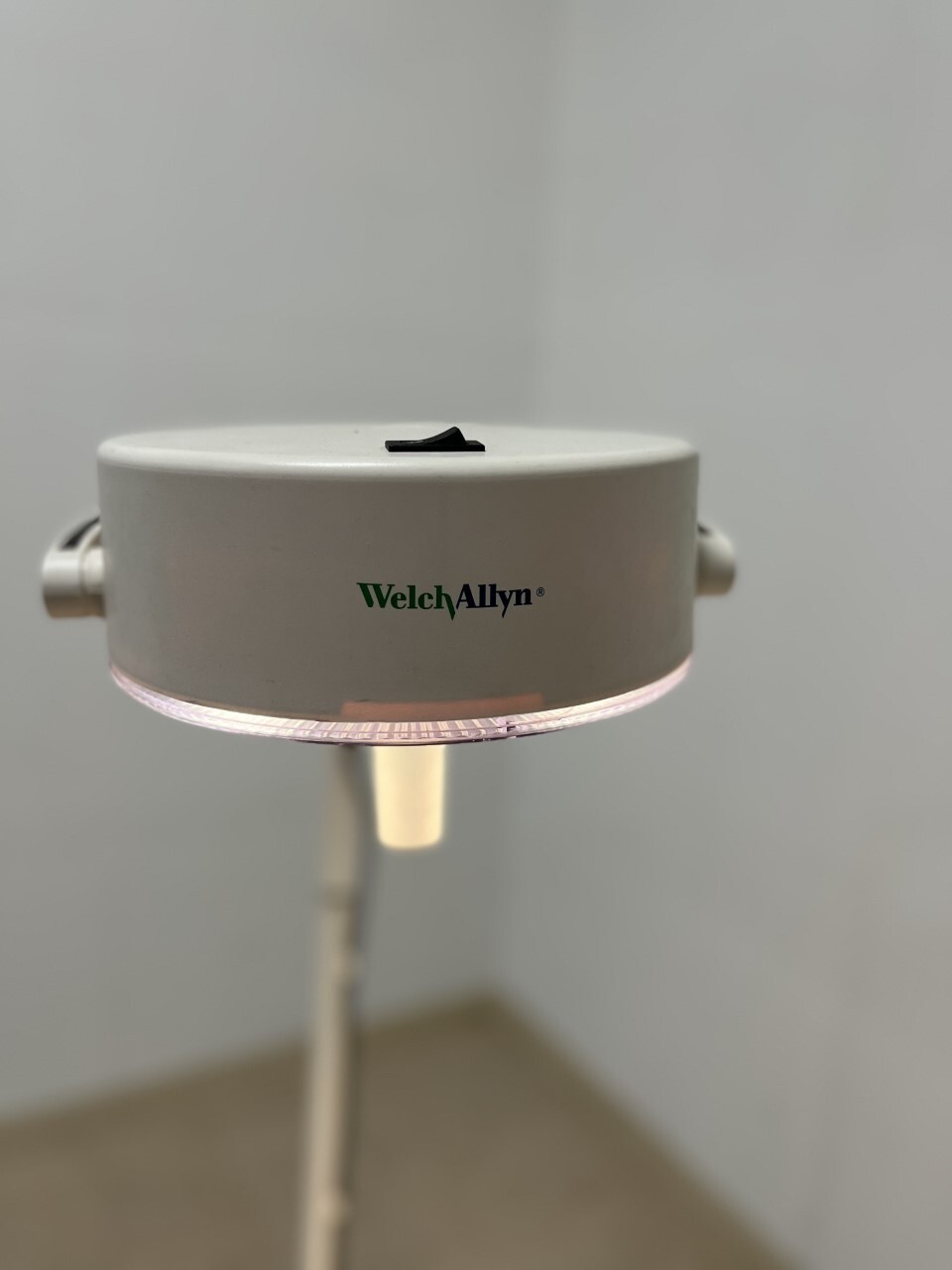 Welch Allyn 44200 Exam Light Head and Arm Surgical Procedure Floor ...