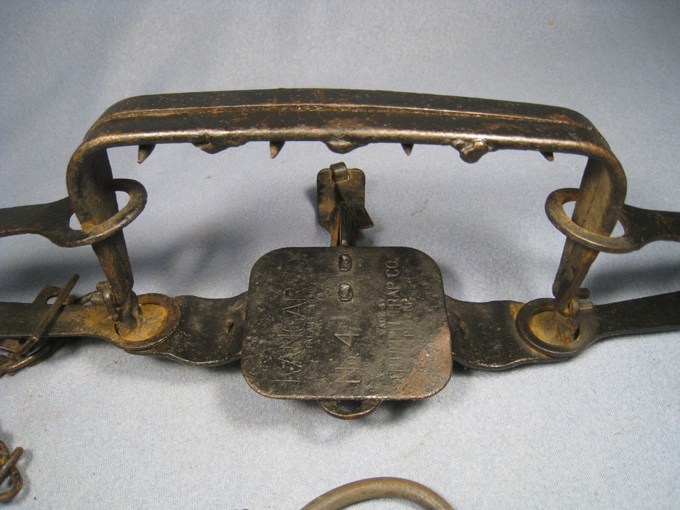 Rare Large Antique # 4 Triumph Trap Co. Inorr Kangaroo Long Spring Trap ...
