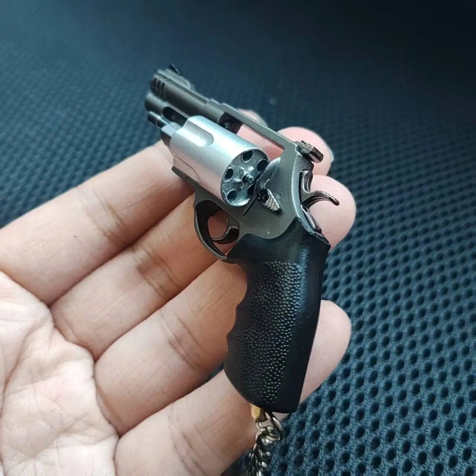 🔫 1:3 Mini M500 Revolver Keychain – Alloy Toy Gun Model Gift! | eBay