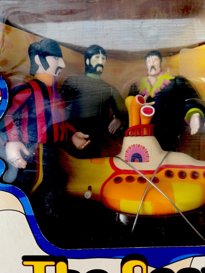 BEATLES RARE FIGURE YELLOW SUBMARINE SPAWN BOX SET #ba07ff. New in Box ...