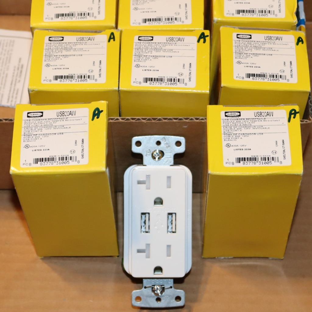 One Hubbell USB20AW USB Chraging Duplex 20A TR Receptacle Outlet Wt ...