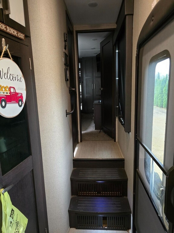 2017 Keystone Raptor 355TS 39ft Fifth Wheel Toy Hauler 11ft Garage ...