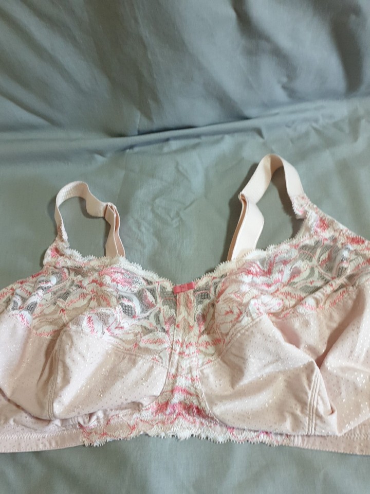 Marks and Spencer Bra 40GG. Non Wired & Non Padded. Pink. | eBay UK